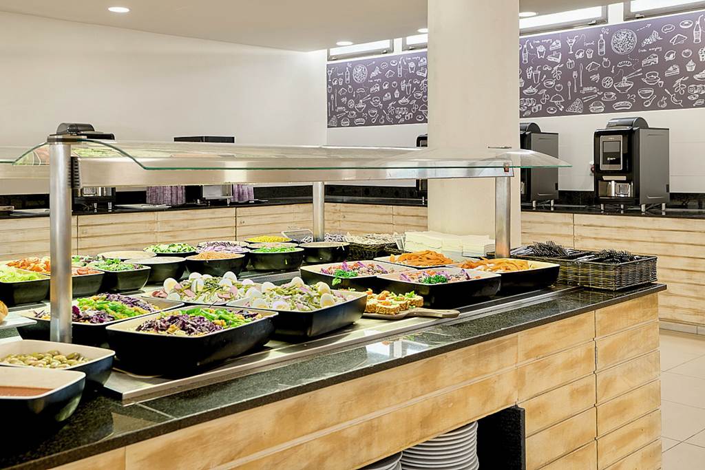 FERGUS Club Mallorca Waterpark - Magalluf hotels | Jet2holidays