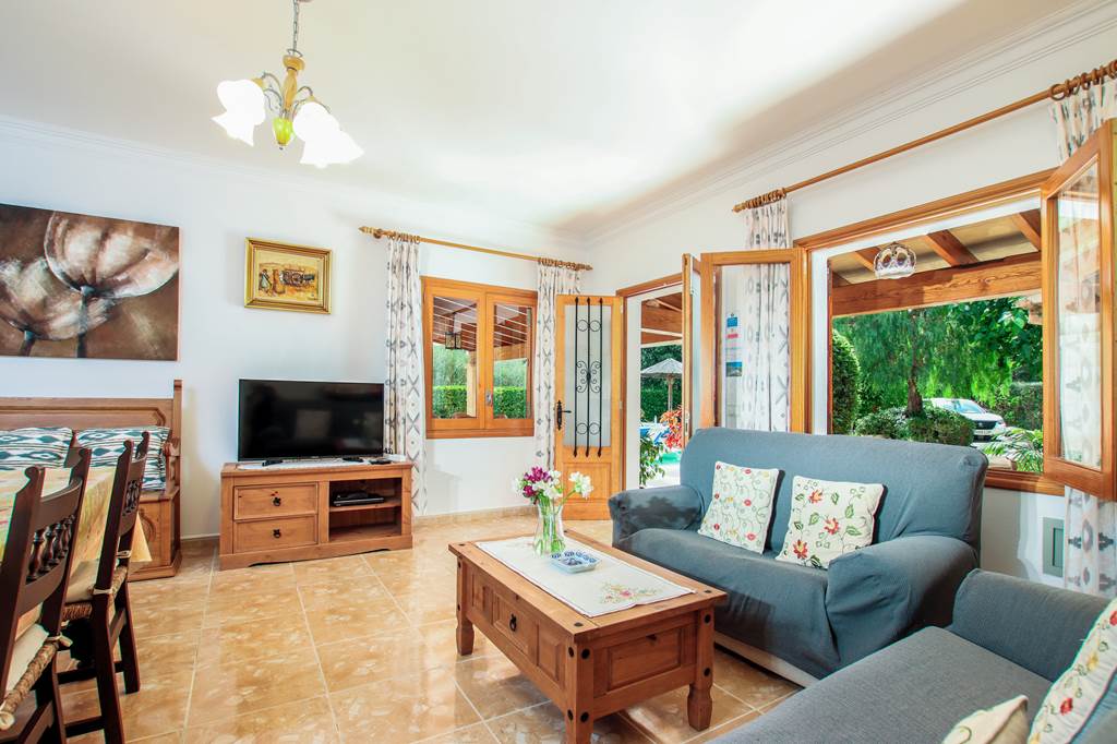 Villa Font Campo | Jet2Villas | Jet2holidays