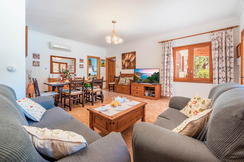 Villa Font Campo | Jet2Villas | Jet2holidays