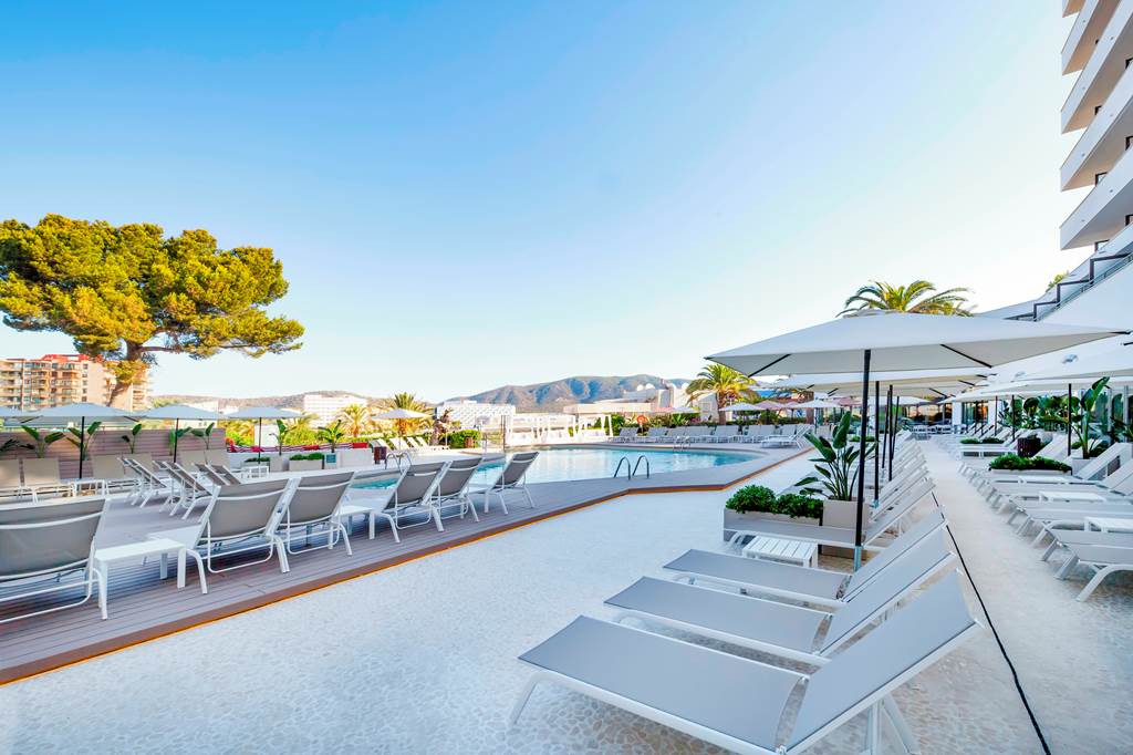 FERGUS Style Tobago - Palma Nova hotels | Jet2holidays