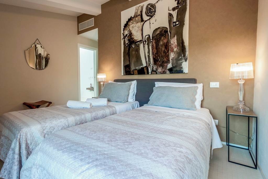 Villa Gialla | Jet2Villas | Jet2holidays