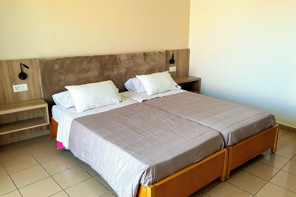 Yannis Hotel - Nidri hotels | Jet2holidays