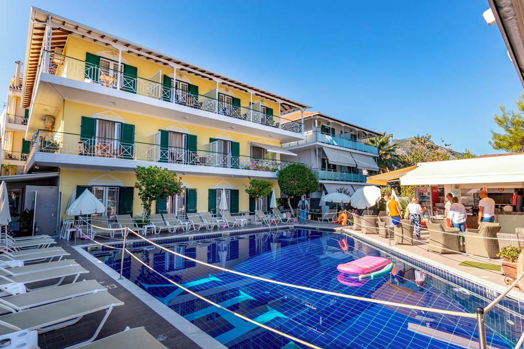 Yannis Hotel - Nidri hotels | Jet2holidays