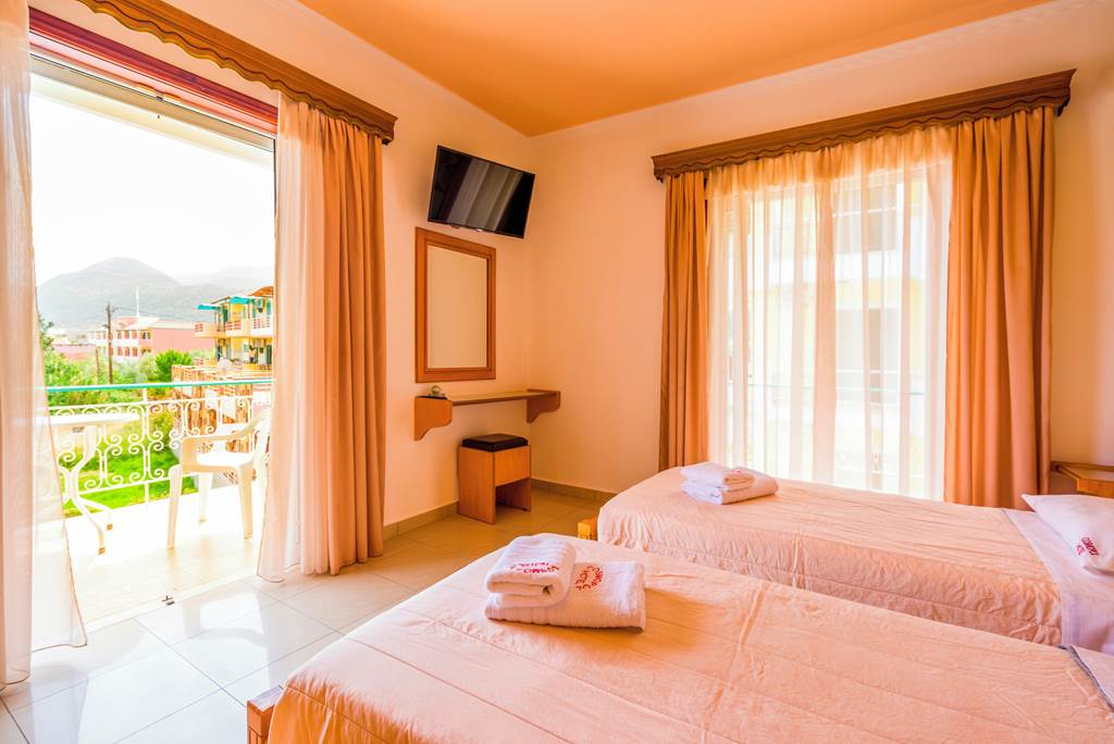 Cosmopol Hotel - Nidri hotels | Jet2holidays