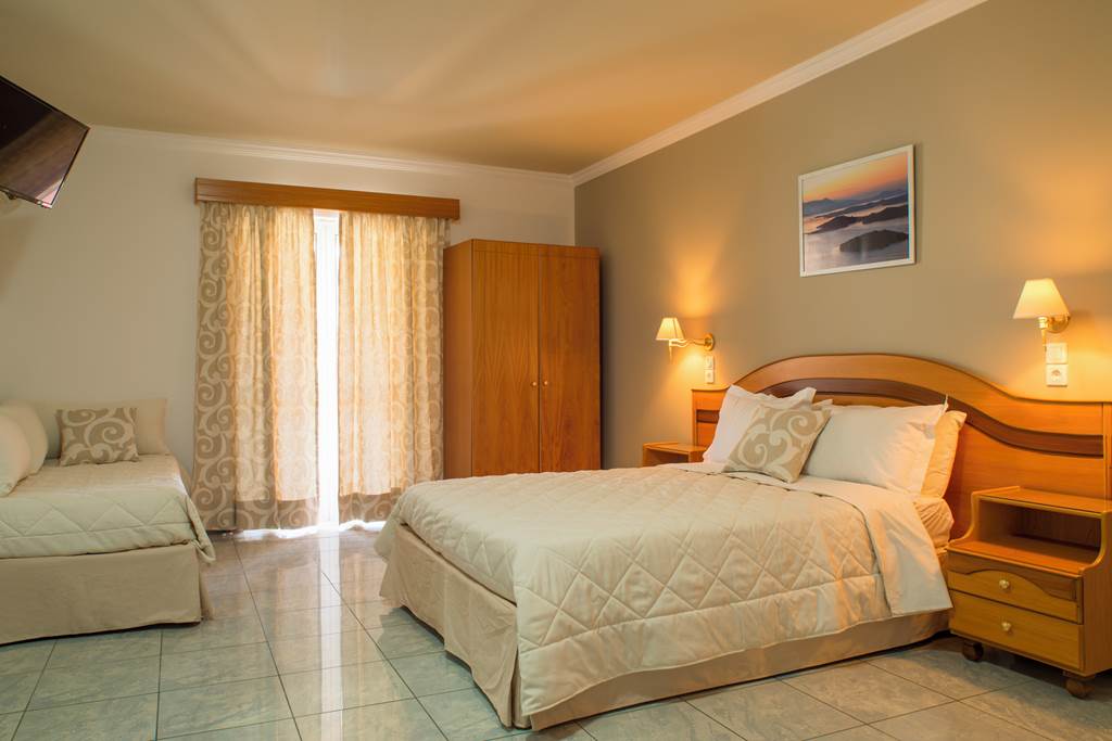 Cosmopol Hotel - Nidri hotels | Jet2holidays