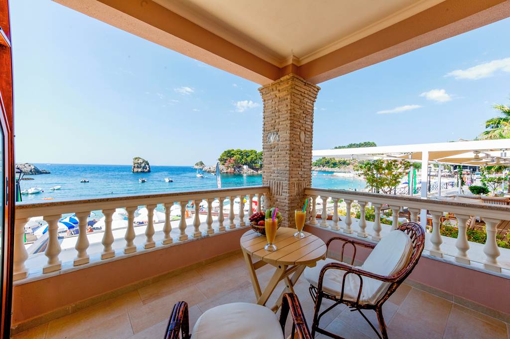 Utopia Studios - Parga Town hotels | Jet2holidays