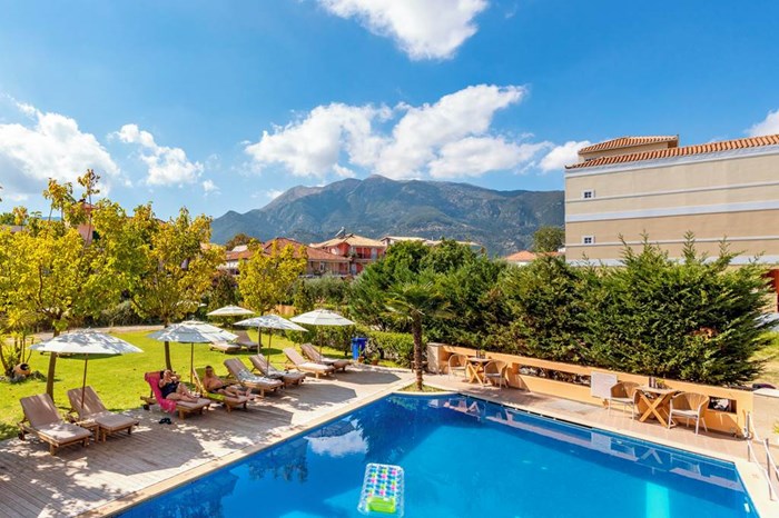 Palmyra Hotel Lefkas - Nidri hotels | Jet2holidays