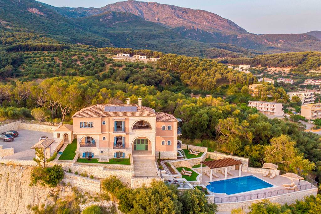 Parga Town Holidays 2022 - Low Deposits, Flexible Payments & ATOL Protected