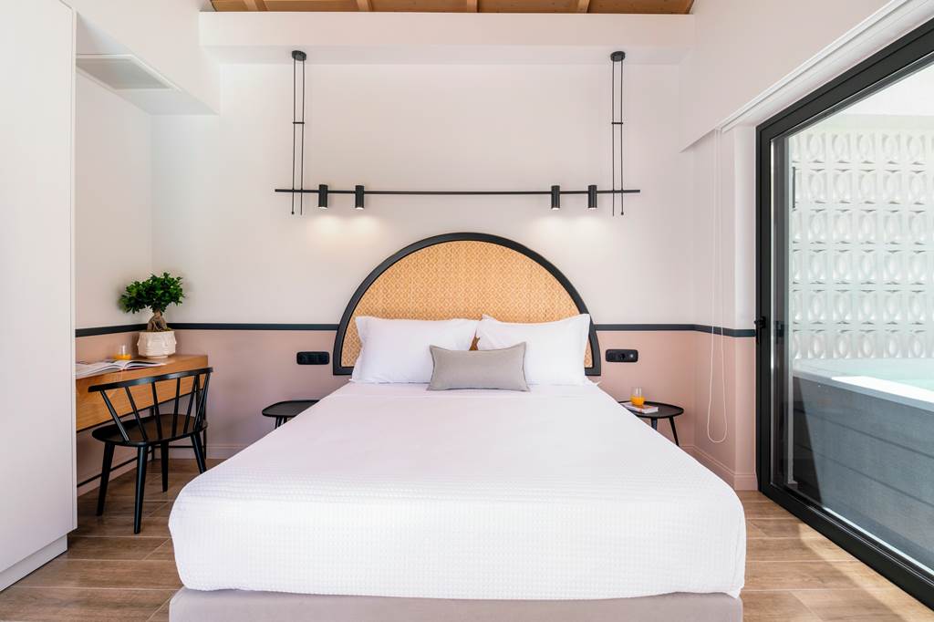 13 Keys Luxury Suites - Nidri hotels | Jet2holidays