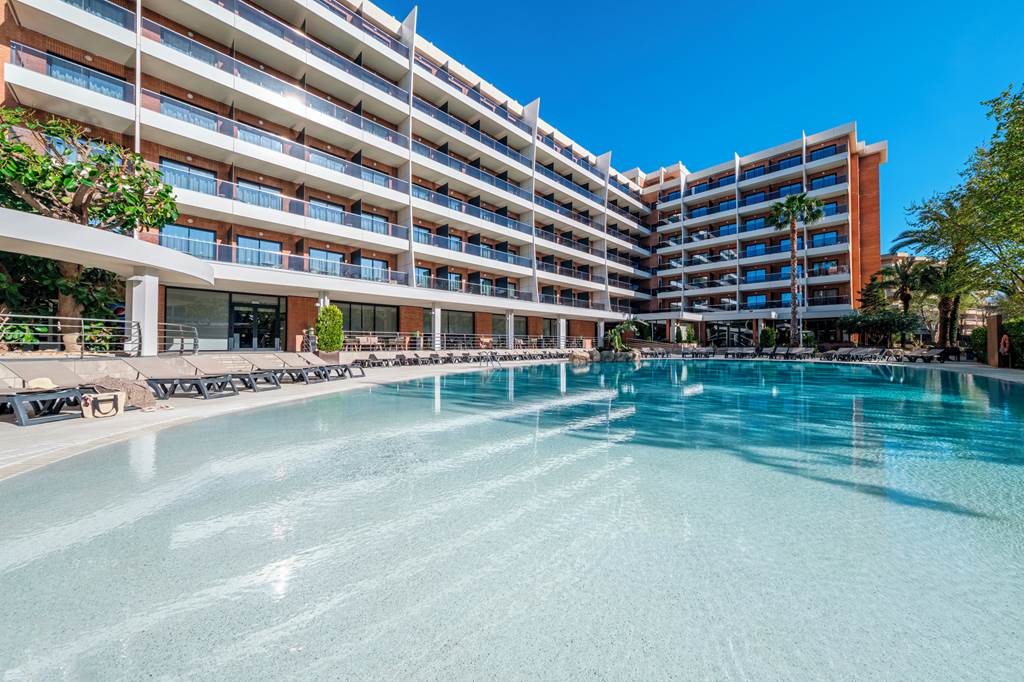 California Garden - Salou hotels | Jet2holidays