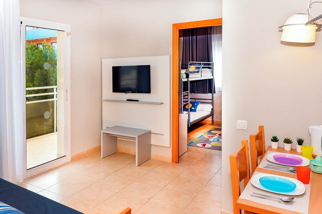 Aparthotel SunClub Salou - Cap Salou hotels | Jet2holidays