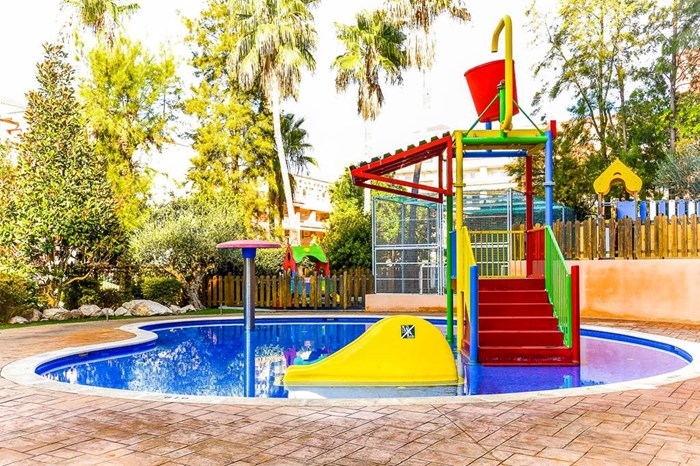 Aparthotel SunClub Salou - Cap Salou hotels | Jet2holidays