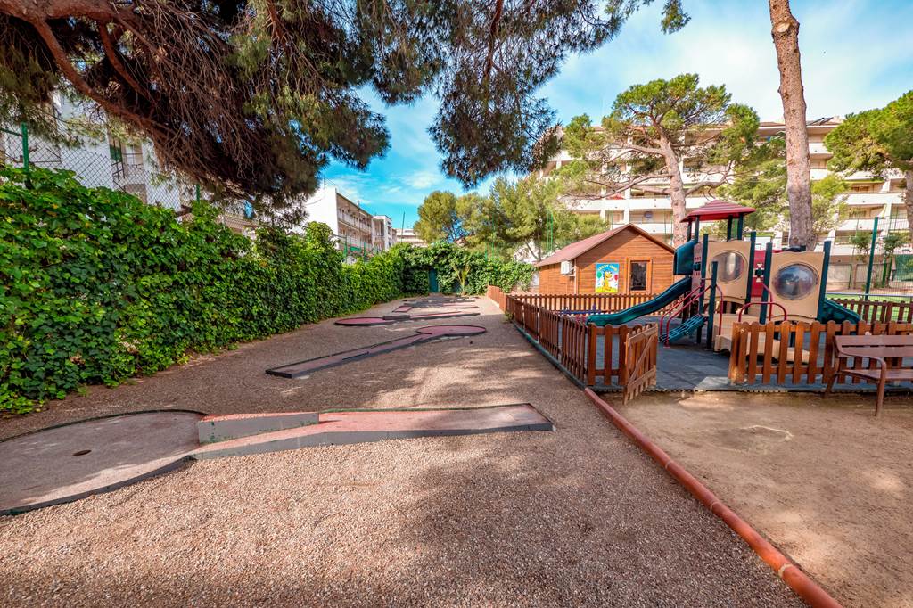 Golden Port Salou & Spa - Salou hotels | Jet2holidays