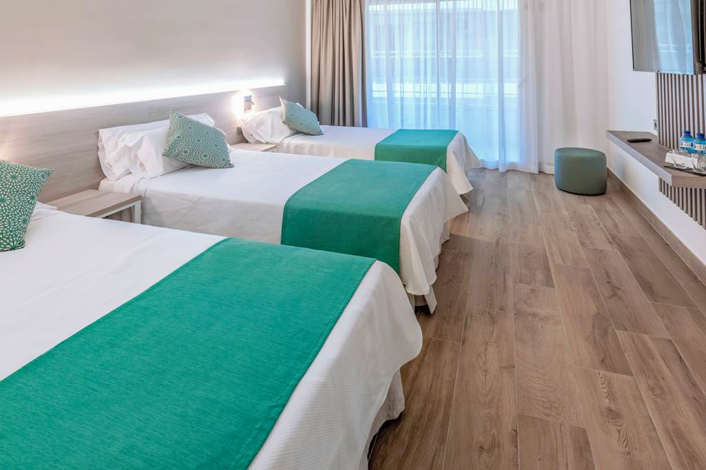 4R Casablanca Playa - Salou hotels | Jet2holidays