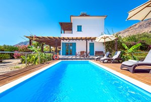 Navarone Bay (Rhodes) | Jet2holidays