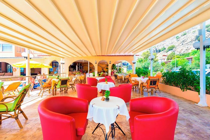 Palm Bay Hotel Rhodes - Pefkos hotels | Jet2holidays