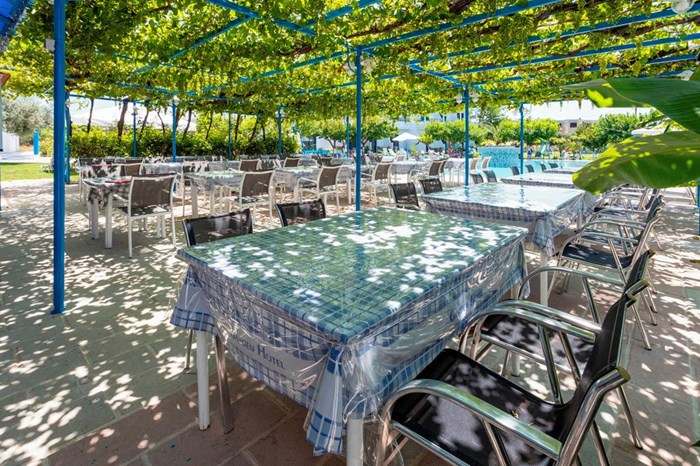 Garden Hotel - Pastida hotels | Jet2holidays