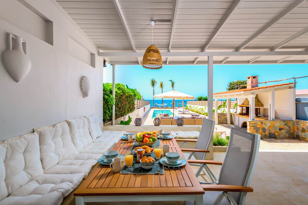 Ammos Beach House Villa | Jet2Villas | Jet2holidays