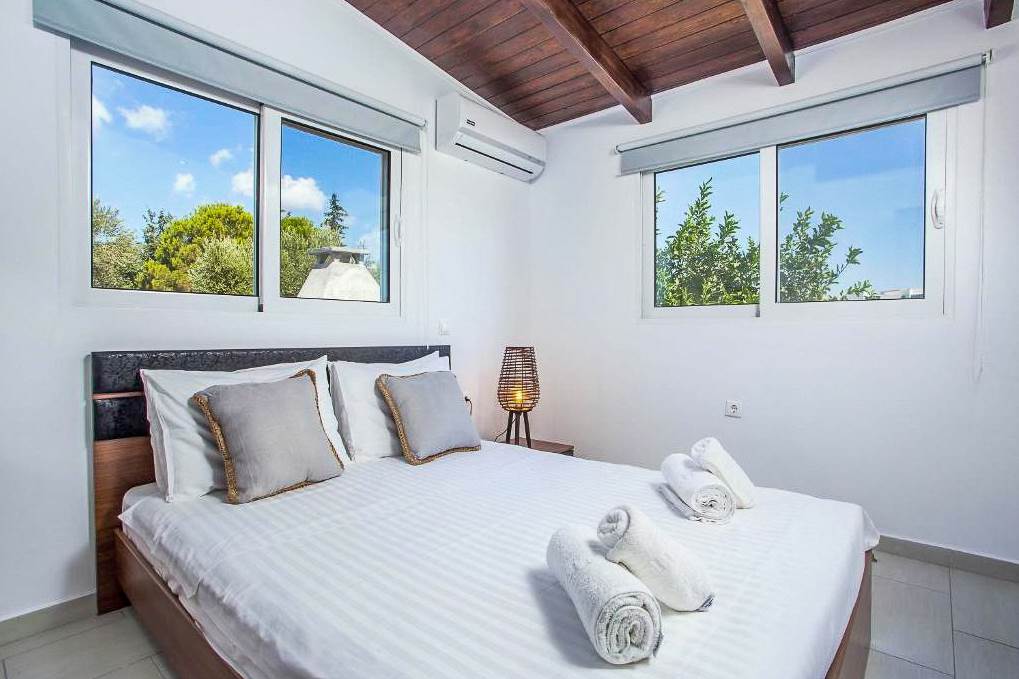 Kalimera Villa By the Sea | Jet2Villas | Jet2holidays