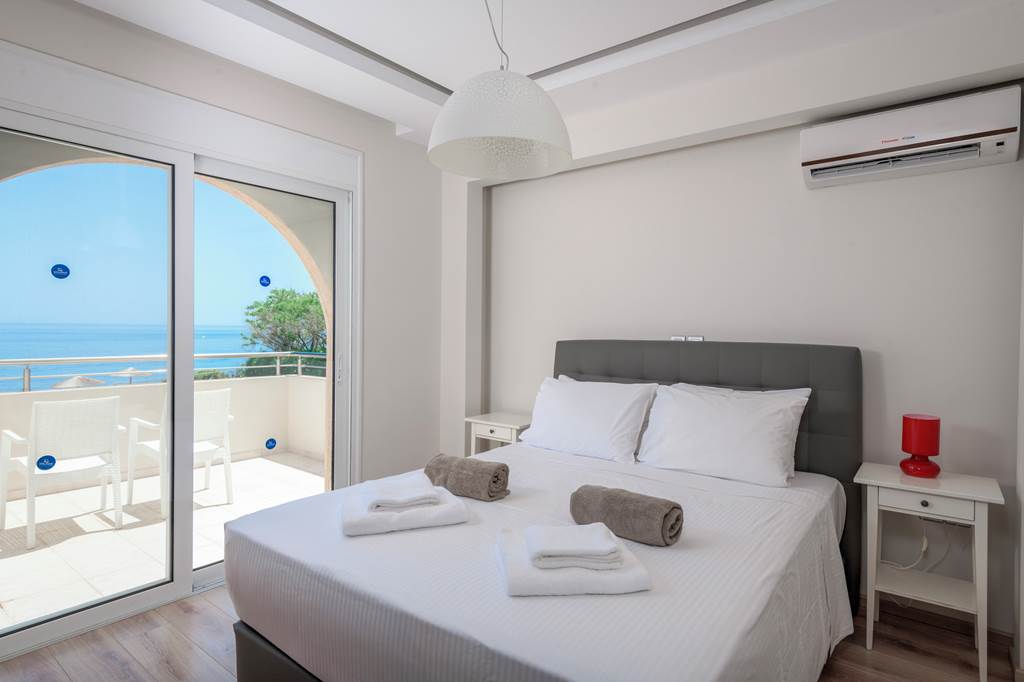 Villa Paradise Beach II Rhodes | Jet2Villas | Jet2holidays