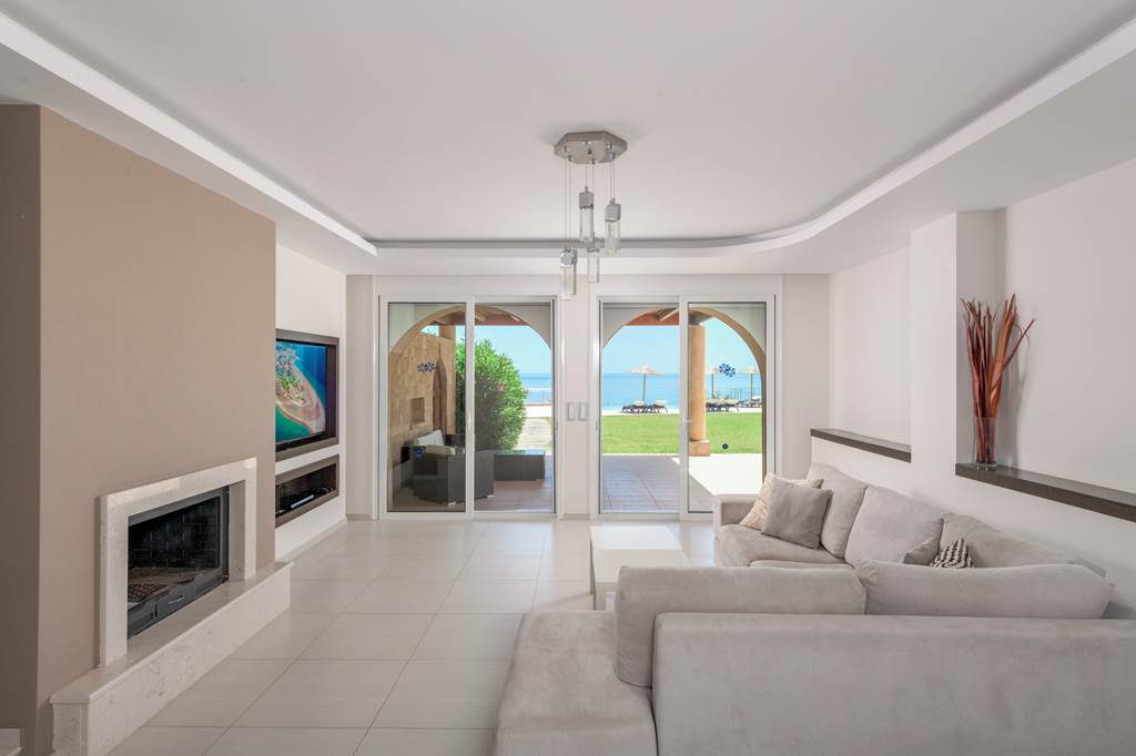 Villa Paradise Beach II Rhodes | Jet2Villas | Jet2holidays