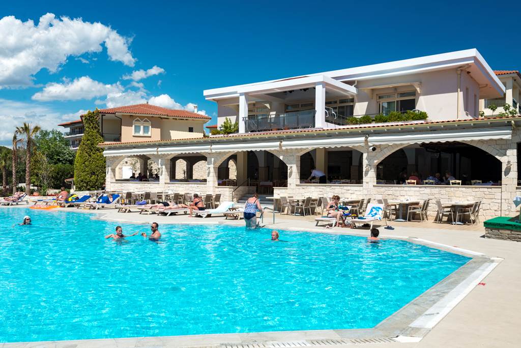 Portes Beach Hotel - Potidea hotels | Jet2holidays