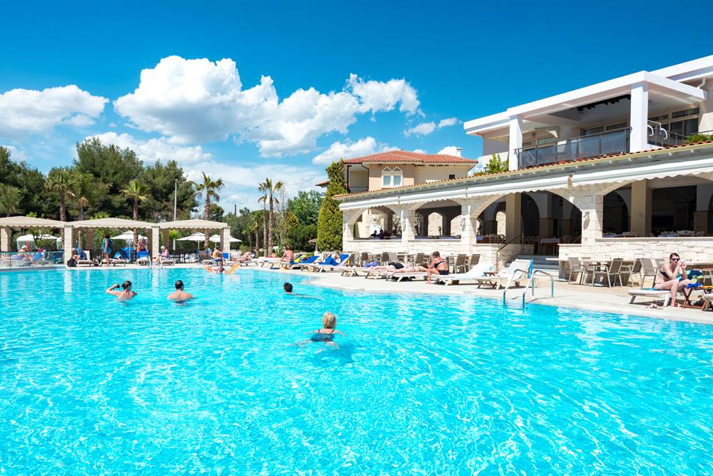 Portes Beach Hotel - Potidea hotels | Jet2holidays