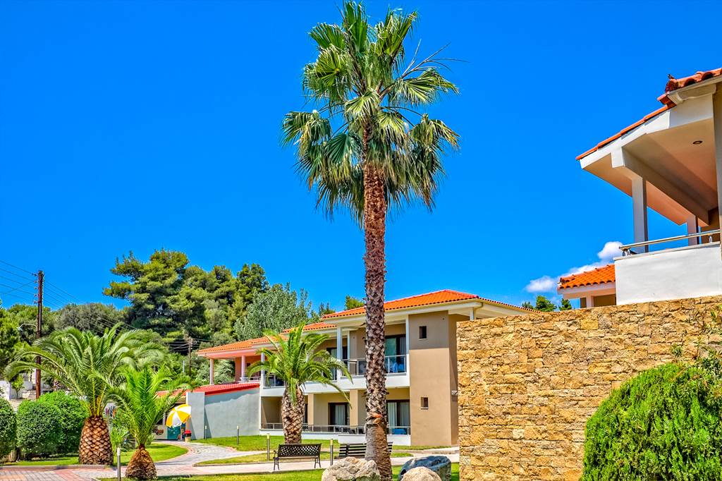 Lagomandra Holidays 2023/24 - Low Deposits, Flexible Payments & ATOL ...