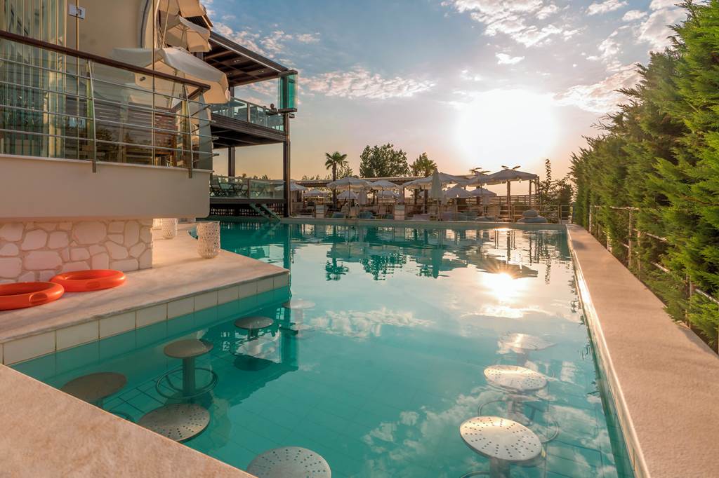 Cosmopolitan Hotel - Olympus Riviera - Katerini Paralia hotels ...