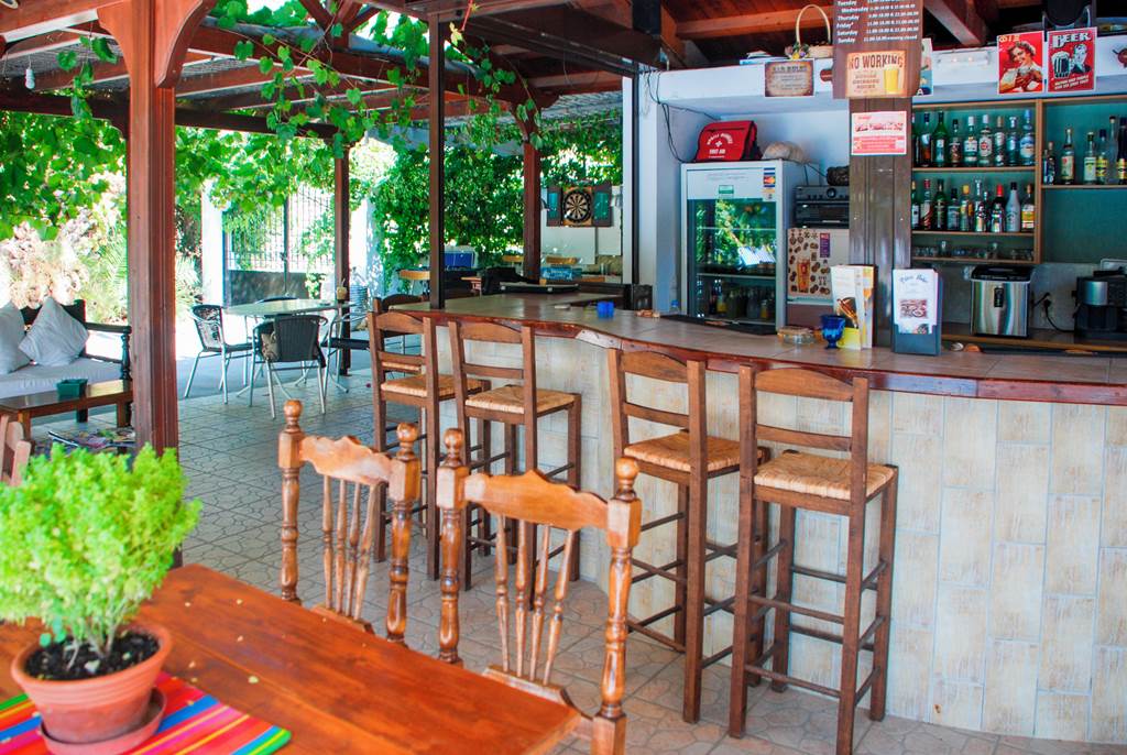 Anna Studios - Pythagorion hotels | Jet2holidays