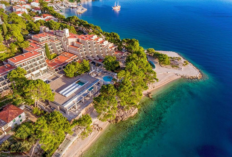 Brela Holidays & Best Packages 2024/2025 | Brela Hotels | Jet2holidays