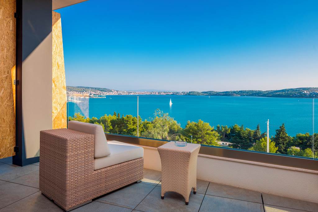 Hotel Ola - Trogir hotels | Jet2holidays
