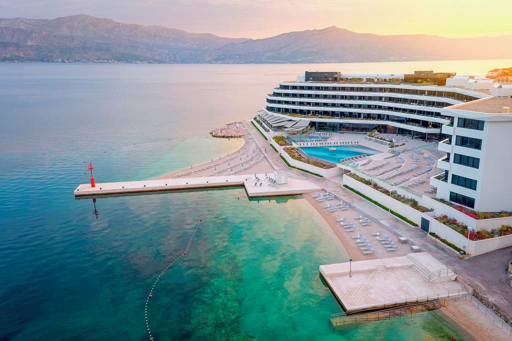 Grand Hotel View - Brac Island (Postira) hotels | Jet2holidays