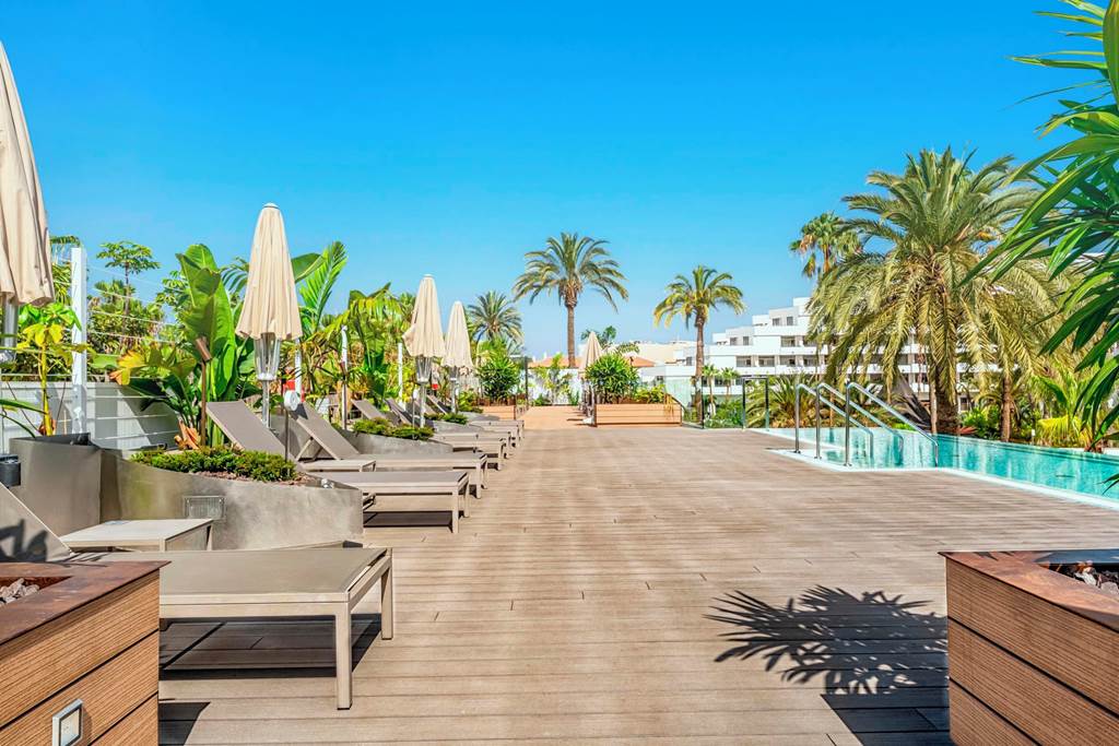 Spring Hotel Vulcano - Playa De Las Americas hotels | Jet2holidays