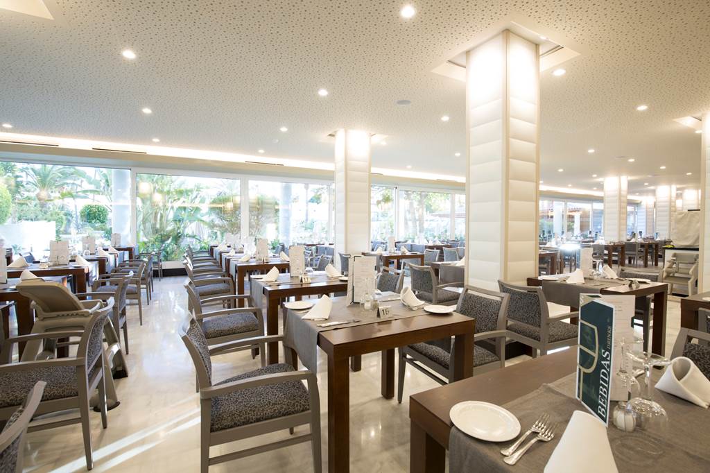 Spring Hotel Vulcano - Playa De Las Americas hotels | Jet2holidays