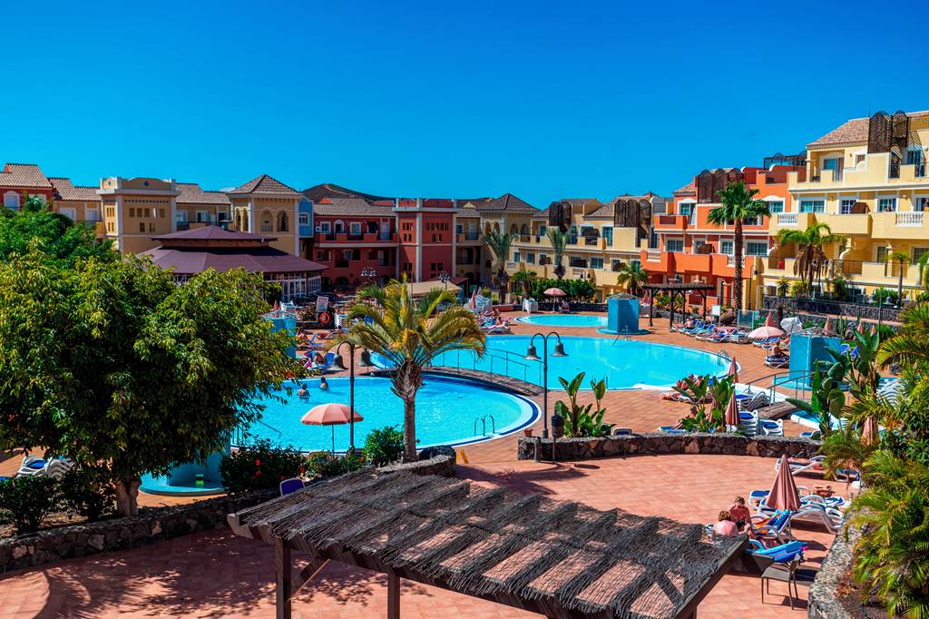 Granada Park Apartments & Siam Park Waterpark - Playa De Las Americas ...