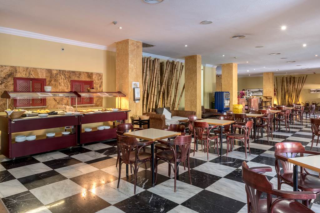 Aparthotel Las Piramides - Playa De Las Americas hotels | Jet2holidays