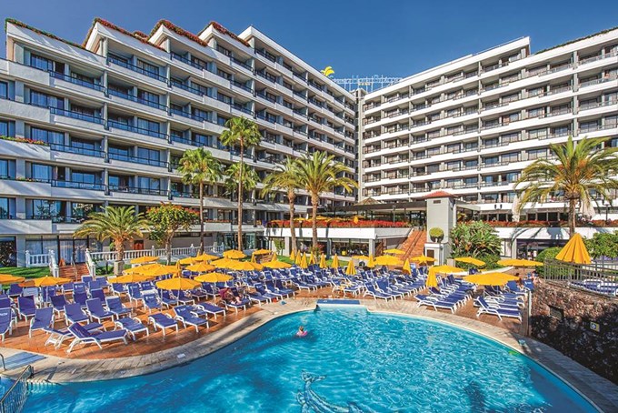 Spring Hotel Bitacora & Siam Park Waterpark - Playa De Las Americas ...