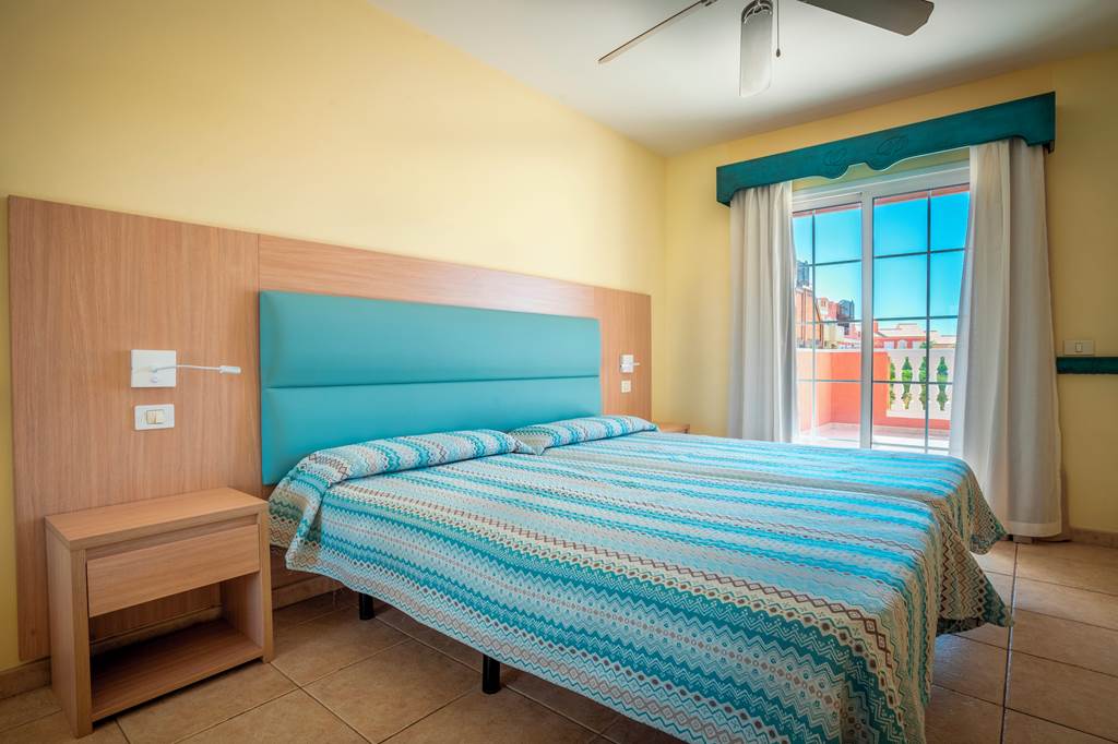 Granada Park Apartments - Playa De Las Americas hotels | Jet2holidays