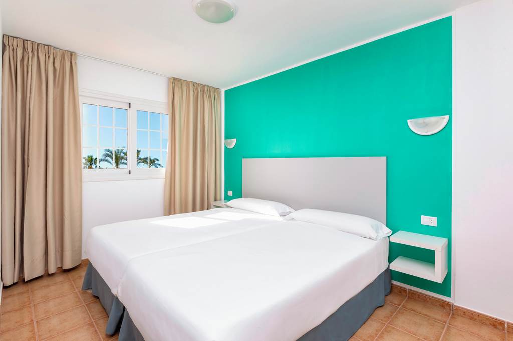 Chatur Playa Real Resort & Siam Park Waterpark - Costa Adeje hotels ...