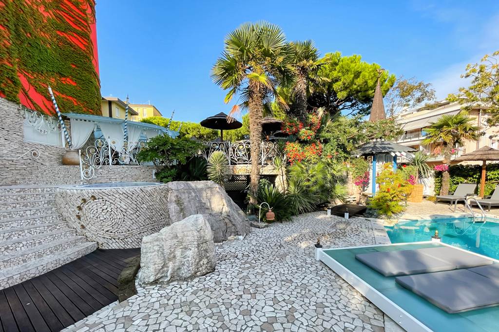 Milton Boutique Hotel - Lido di Jesolo hotels | Jet2holidays