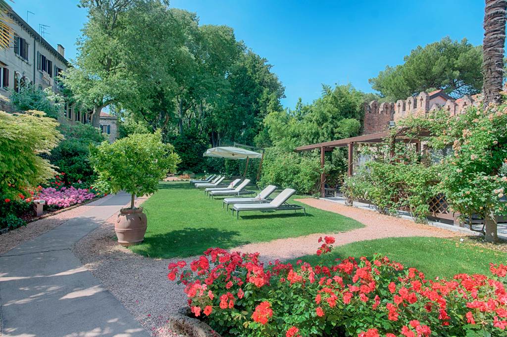 NH Collection Venezia Grand Hotel Palazzo dei Dogi - Venice City hotels ...