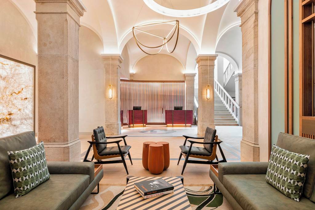 Imperial Riding School Autograph Collection - Vienna City hotels ...