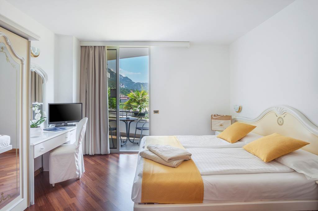 Hotel Continental Nago - Nago hotels | Jet2holidays