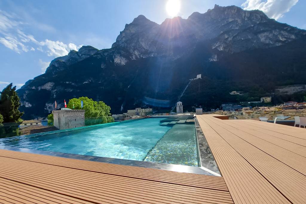 Grand Hotel Riva - Riva hotels | Jet2holidays