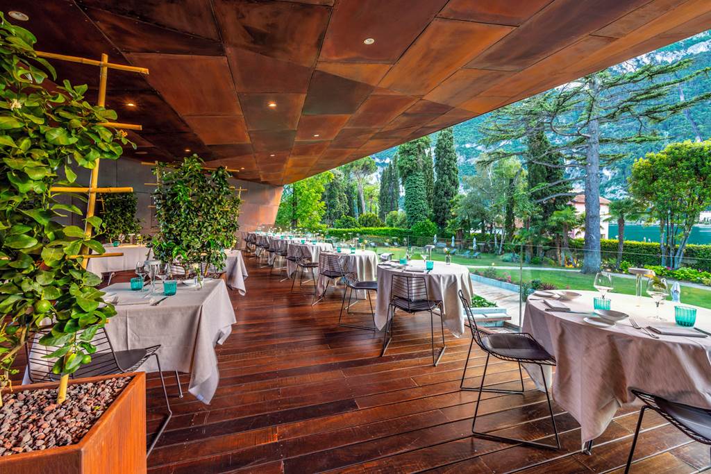 Lido Palace - Riva hotels | Jet2holidays