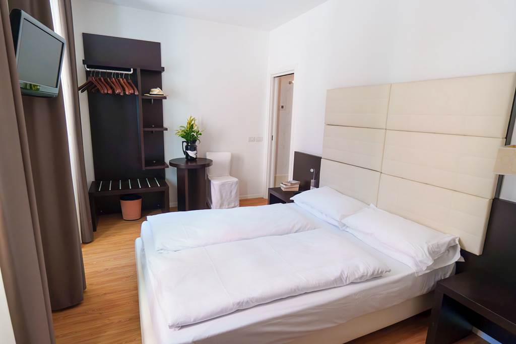 Geier Hotel - Torbole Sul Garda hotels | Jet2holidays