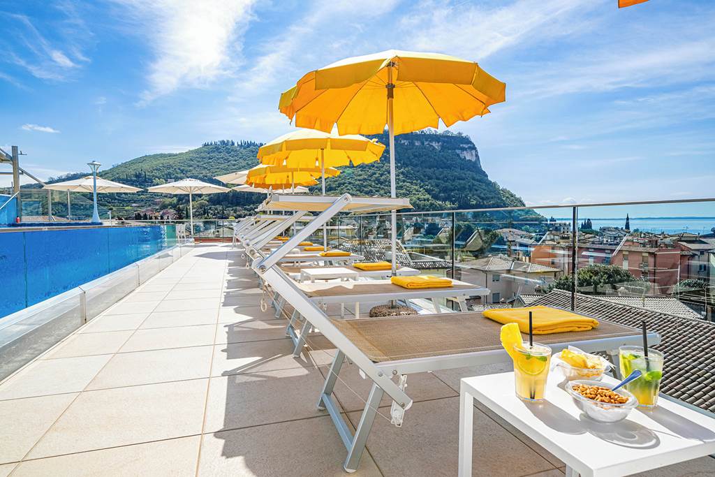 Sky Pool Hotel Sole - Garda hotels | Jet2holidays