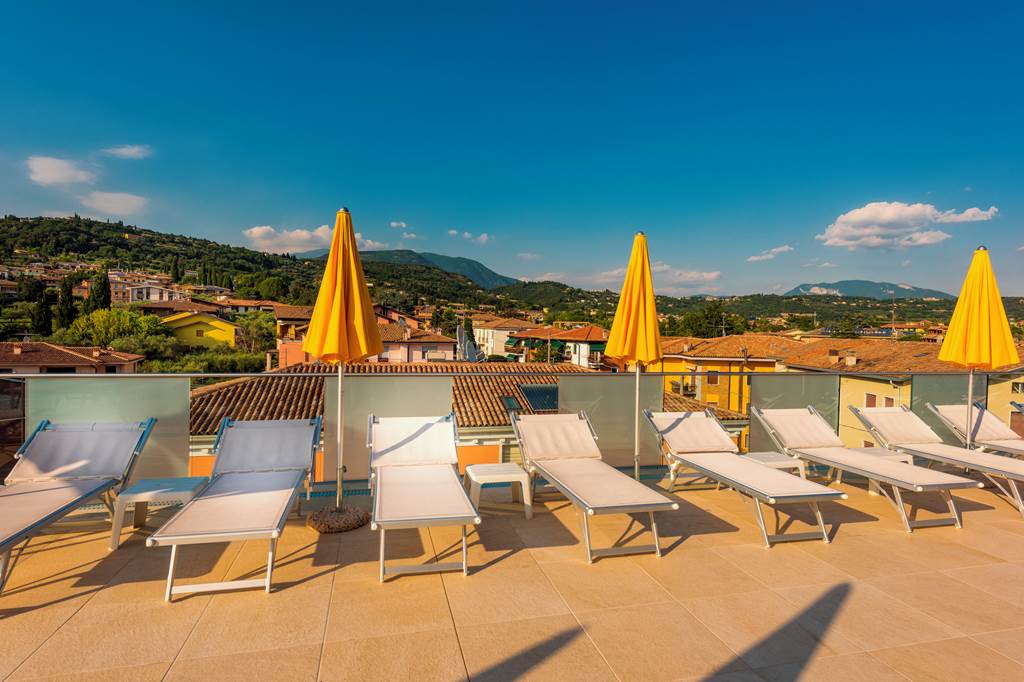 Sky Pool Hotel Sole - Garda hotels | Jet2holidays