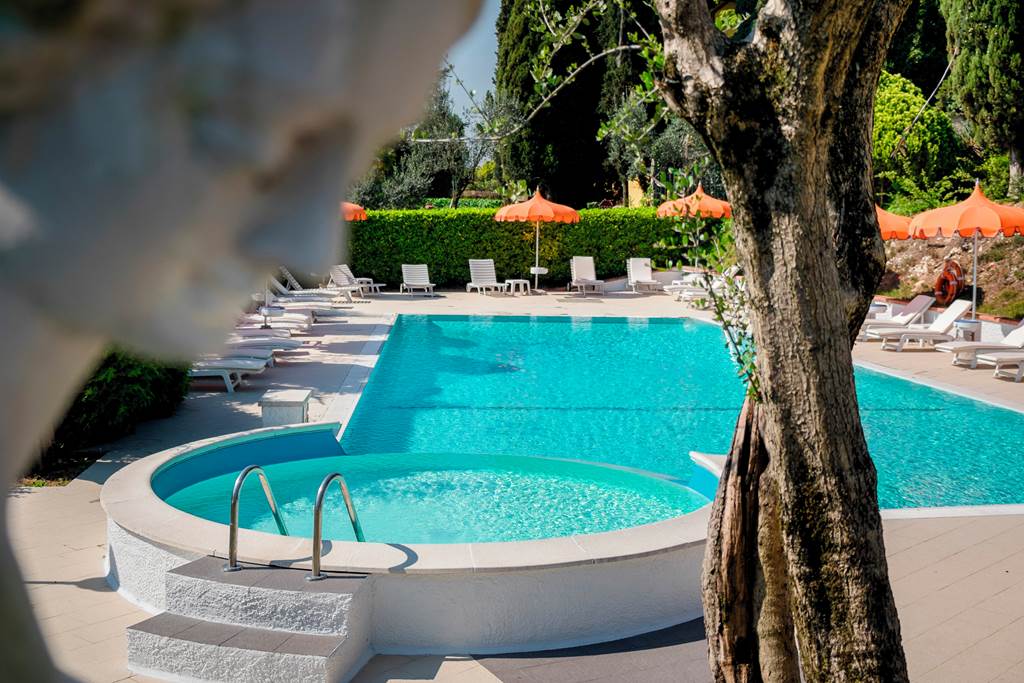 Hotel Mon Repos - Sirmione hotels | Jet2holidays